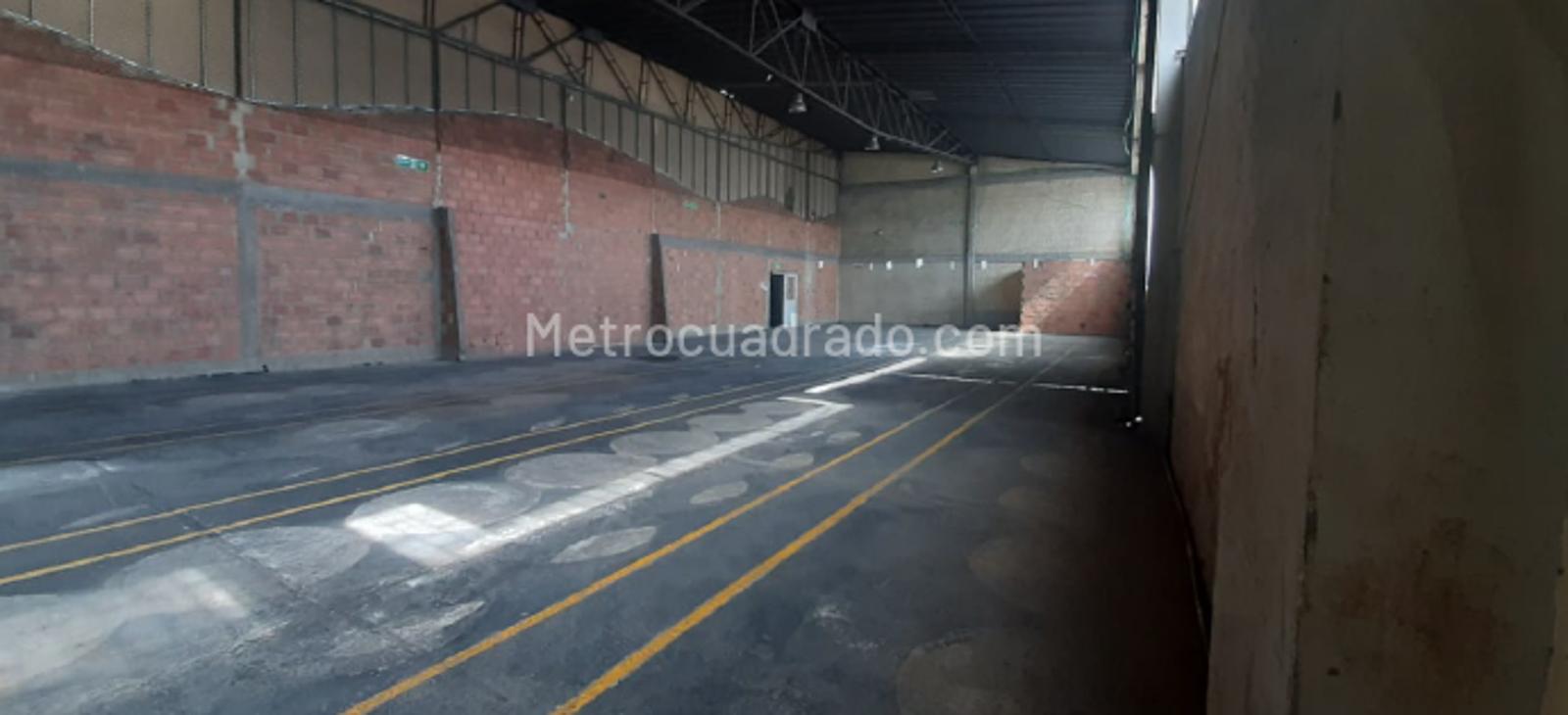 Arriendo de Bodega en San pablo fontibon - Bogotá D.C. - 10457-M3784170