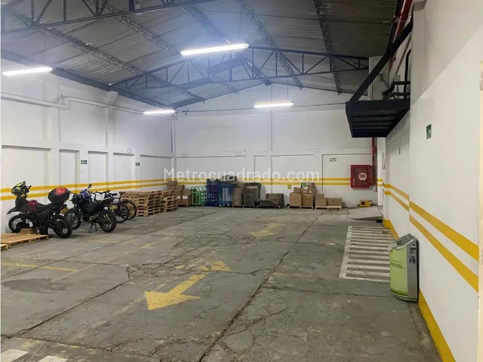 Venta de Bodega en El toberin - Bogotá D.C. - 11052-M5140909