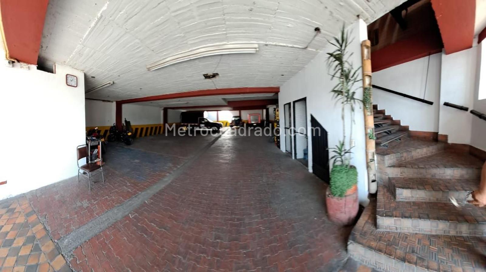 Arriendo de Bodega en Pontevedra - Bogotá D.C. - 11052-M5586007