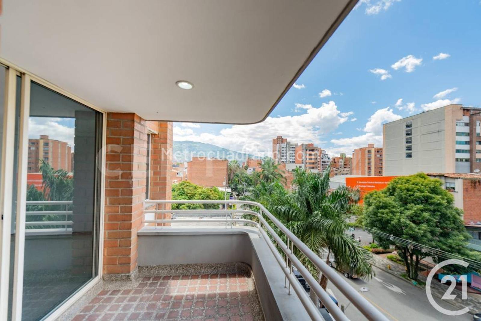 Venta de Apartamento en Laureles castellana medellin - Medellín - 11704 ...