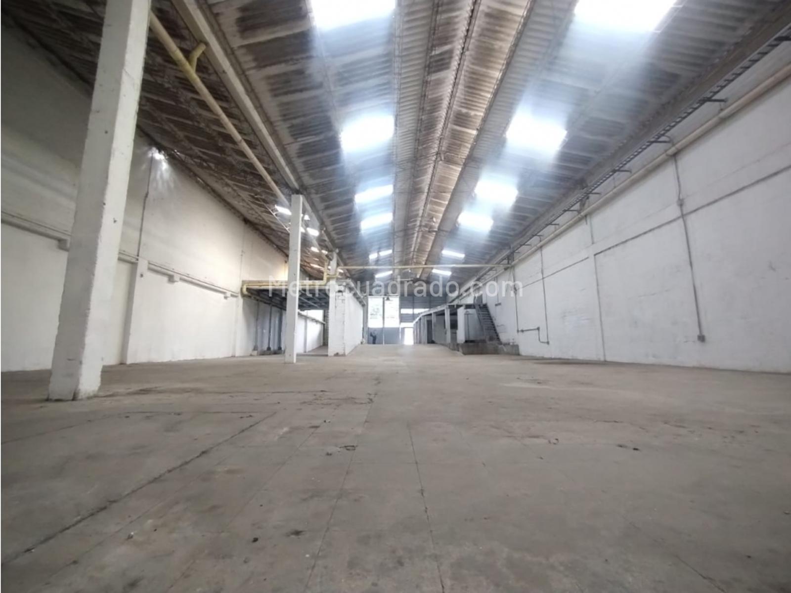 Arriendo de Bodega en Barrio colombia - Medellín - 12647-M5220277