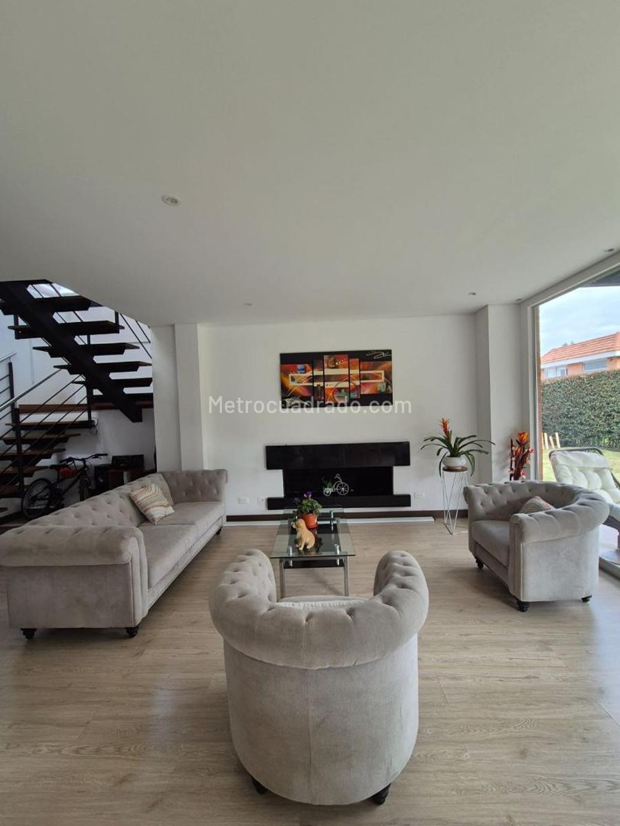 Venta de Casa en Alcaparros robles chuntame bosque residencial - Cajicá ...