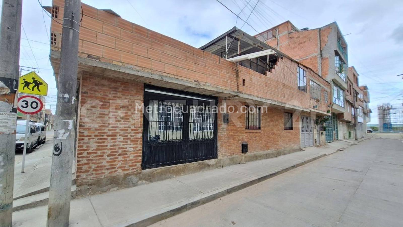 Venta de Casa en Patio bonito - Bogotá D.C. - 16830-M5200912