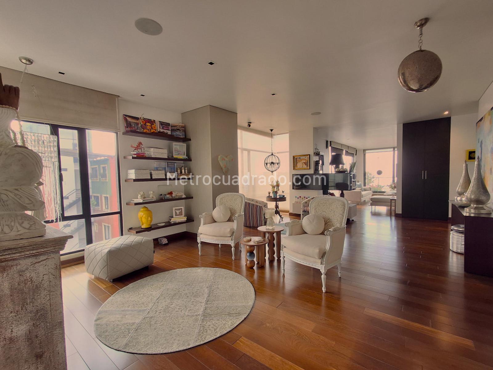 Venta de Apartamento en Los rosales - Bogotá D.C. - 17178-M5044417