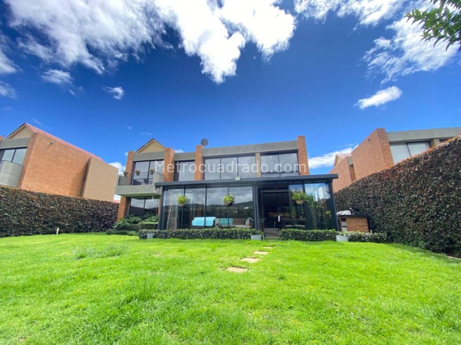 Arriendo de Casa en Hacienda fontanar - Chía - 17634-M5946558