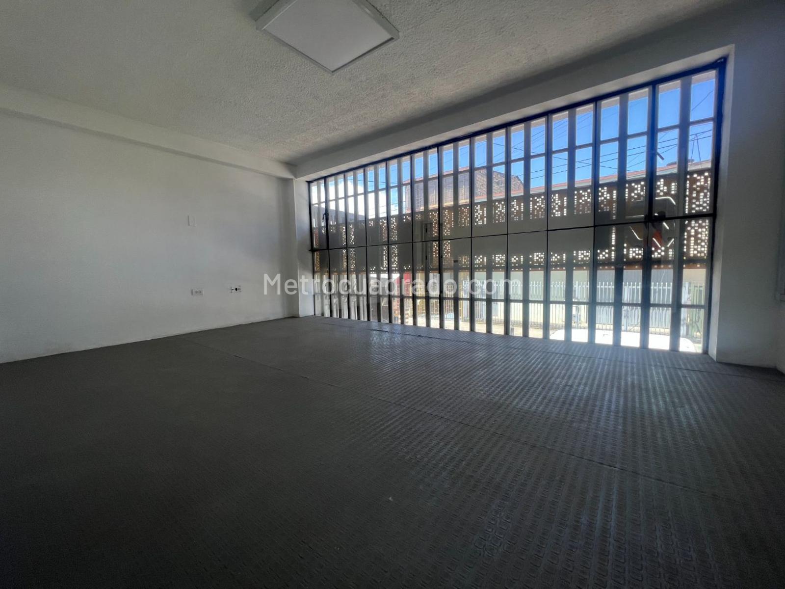 Arriendo de Edificio de Oficinas en El carvajal - Bogotá D.C. - 17754-M5294085