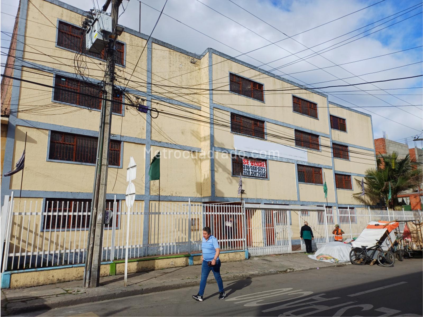 Venta de Edificio de Oficinas en Villemar fontibon - Bogotá D.C ...