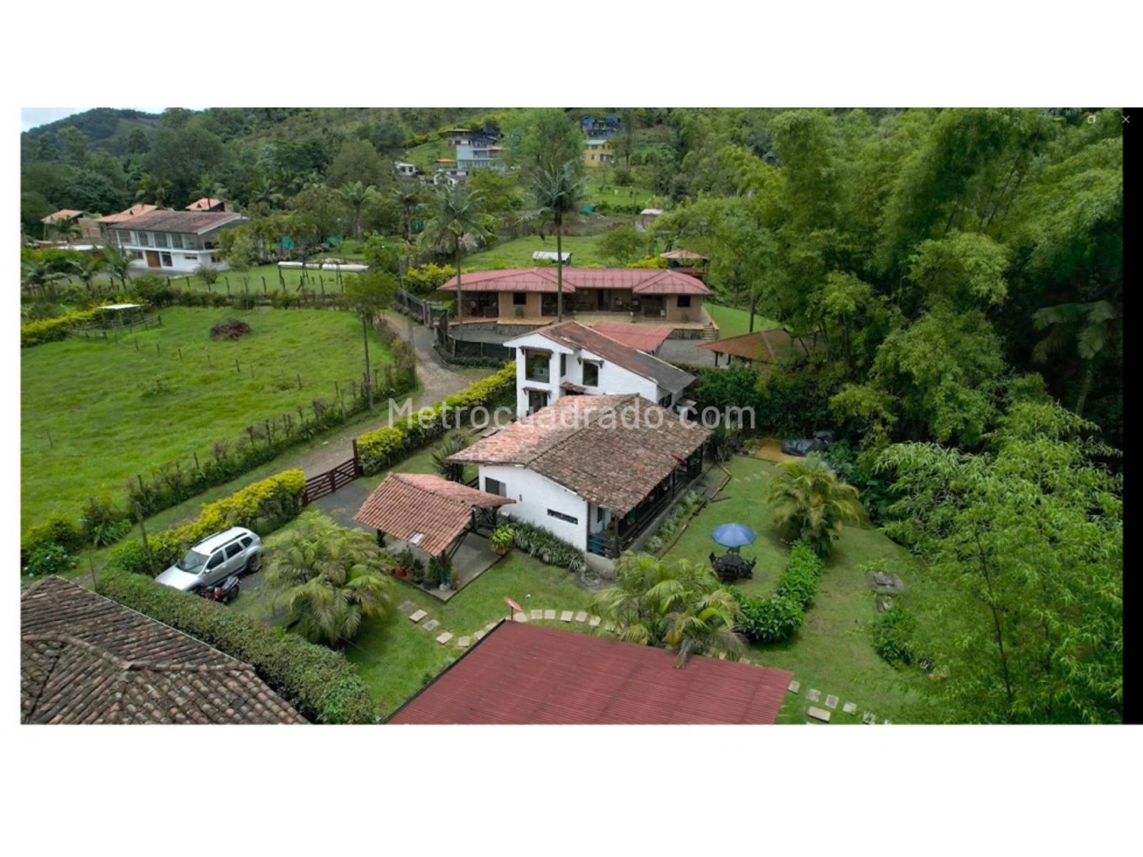 Venta de Casa en Via termales de arbelaez - Santa Rosa De Cabal - 17797 ...