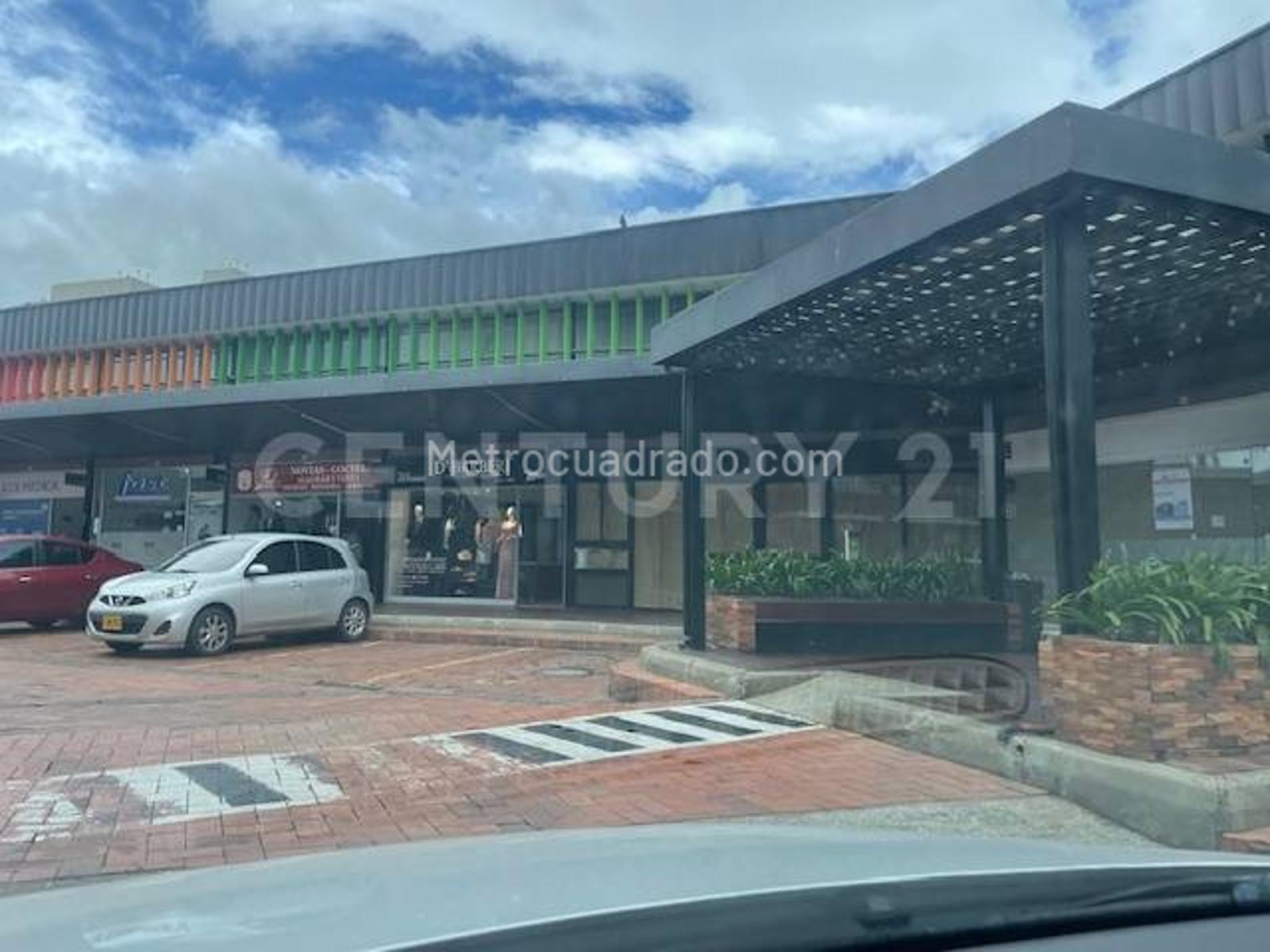 Arriendo de Local Comercial en Plaza mayor - Chía - 20177-M5780107