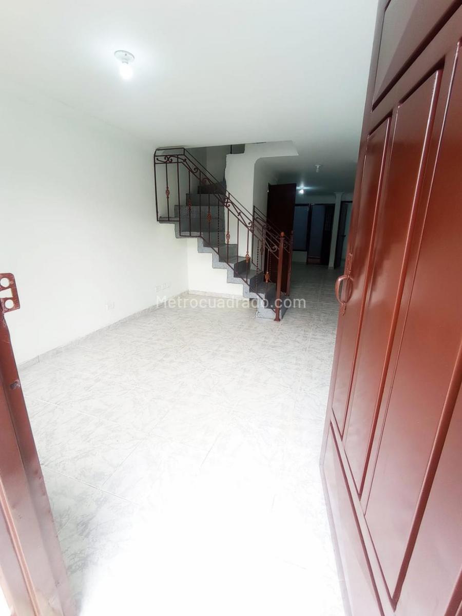 Venta de Casa en Urbanizacion la nueva base - Cali - 242-M5285439