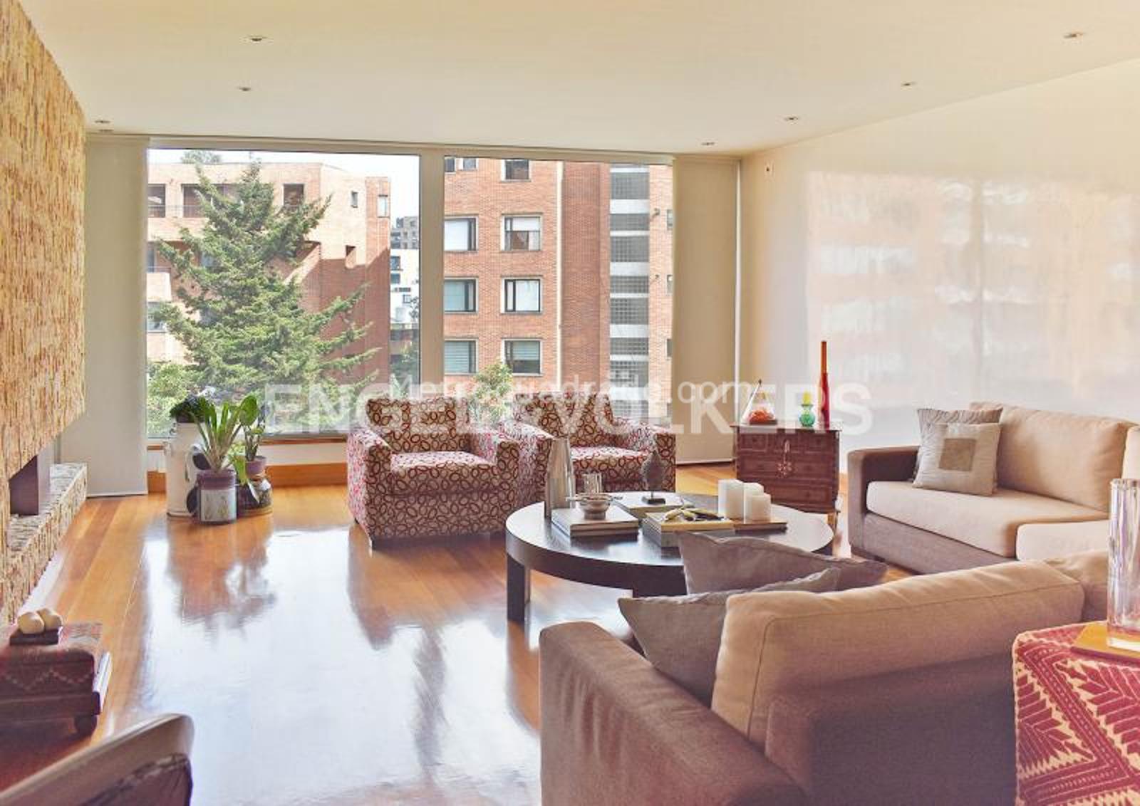 Venta de Apartamento en Los rosales - Bogotá D.C. - 2671-7938