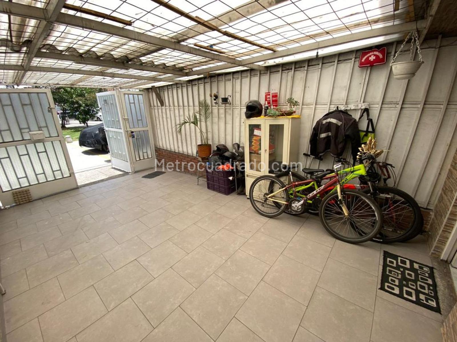 Venta de Casa en Modelia occidental - Bogotá D.C. - 2751-M4892473