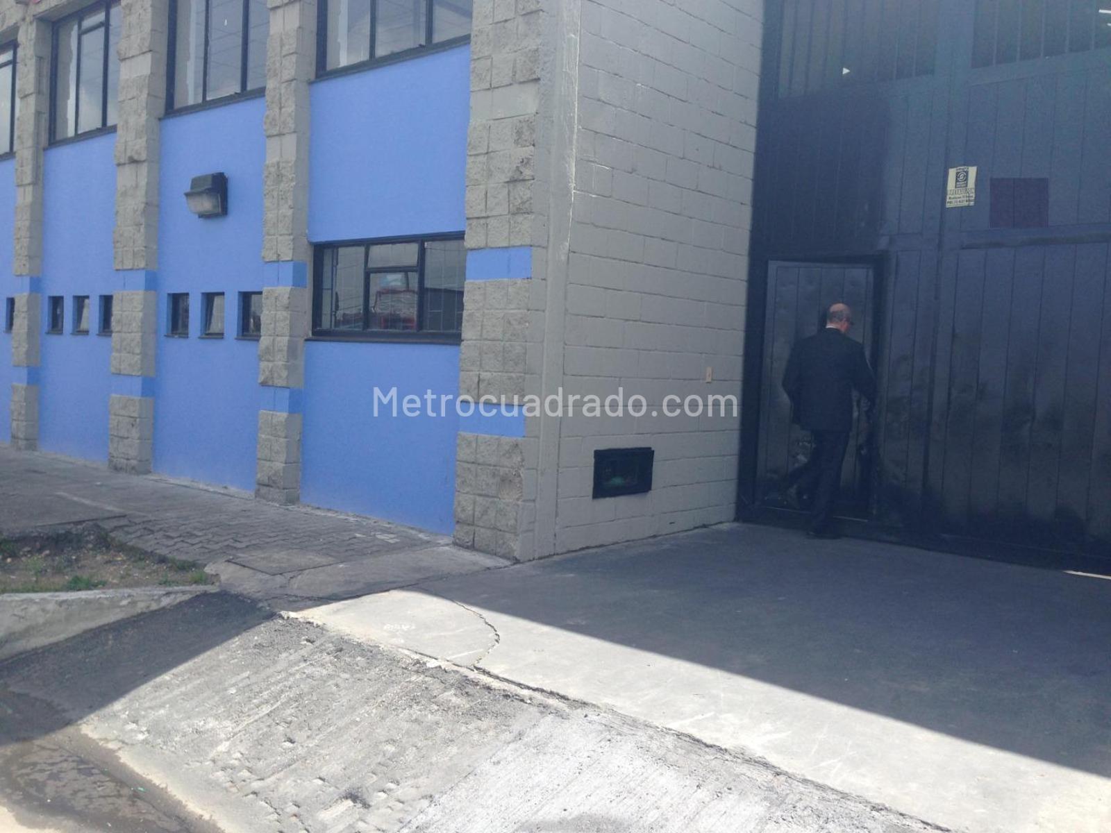 Arriendo de Bodega en Fontibon - Bogotá D.C. - 2764-M2879381