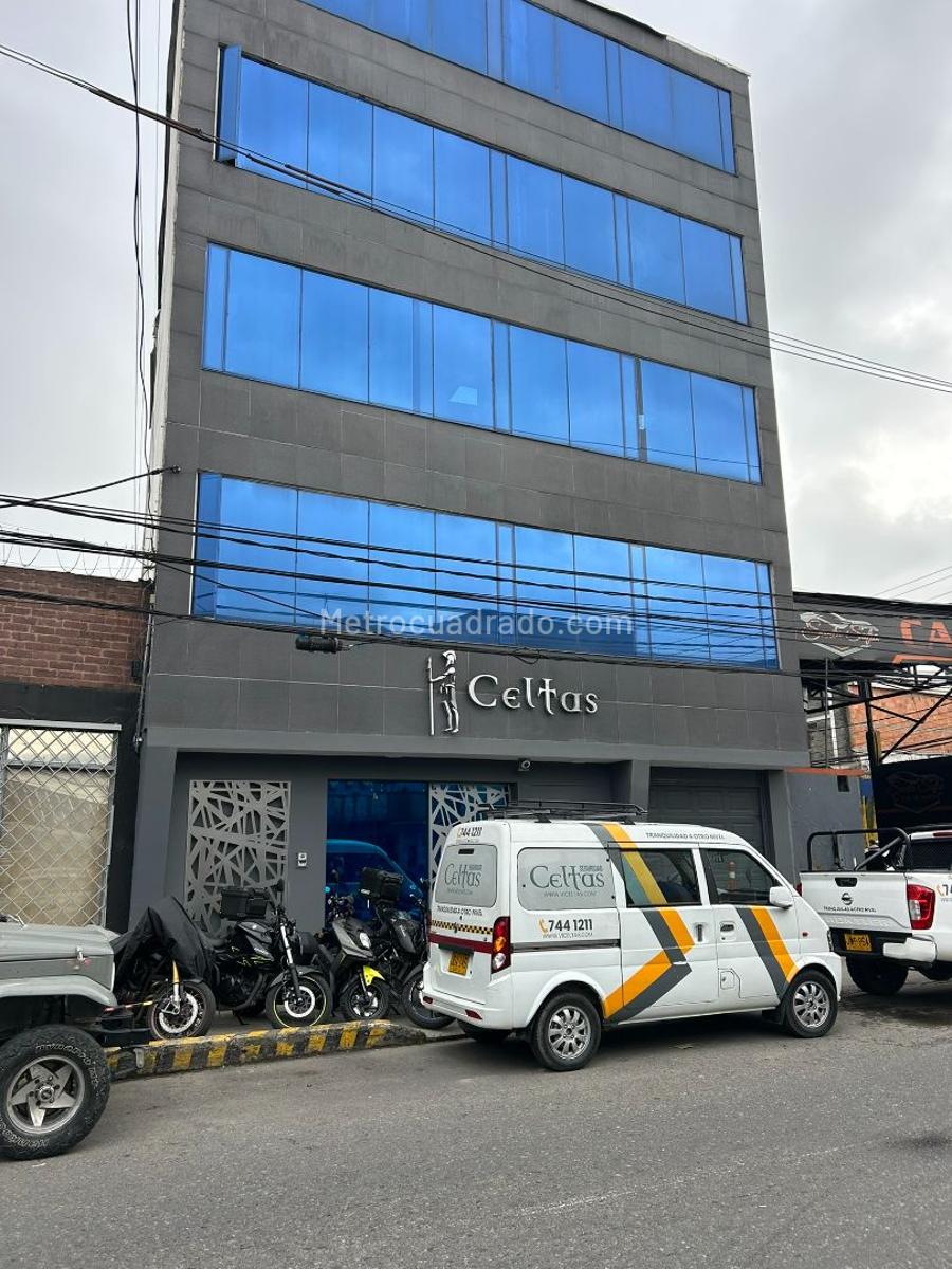 Venta de Edificio de Oficinas en Santa sofia - Bogotá D.C. - 3395-M5699113