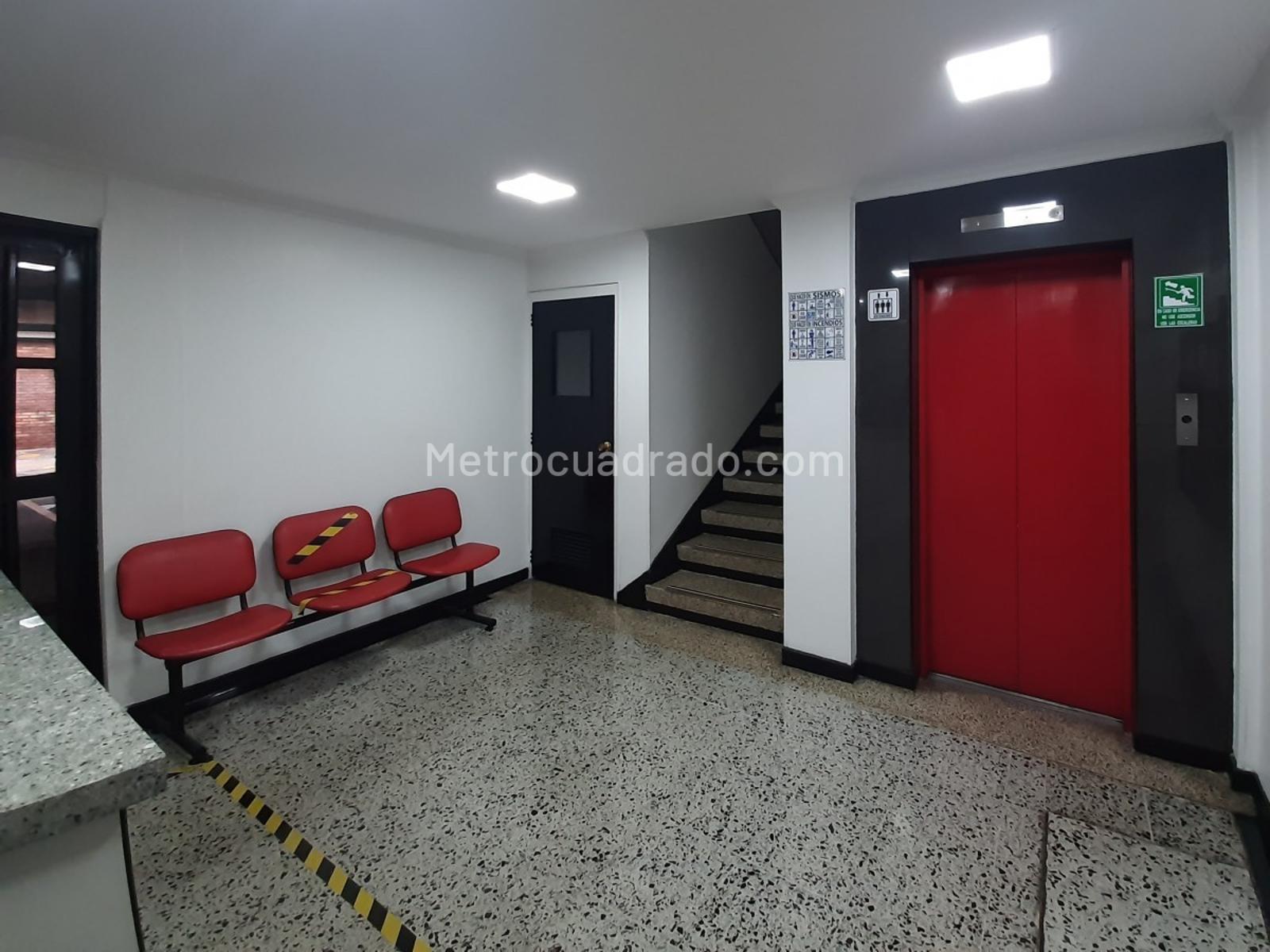 Venta de Apartaestudio en Lago gaitan - Bogotá D.C. - 34-M2998028