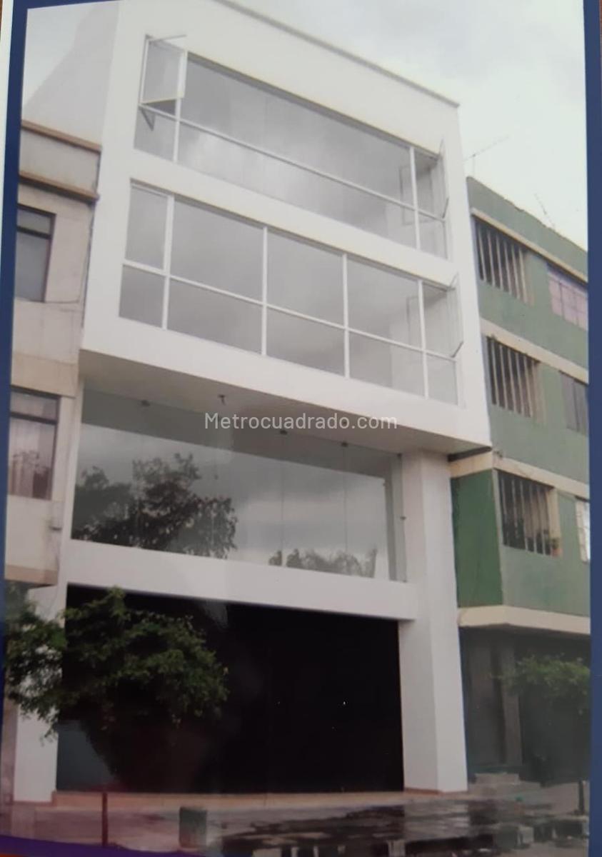 Arriendo de Edificio de Apartamentos en Los libertadores - Cali - 3406-M4268040