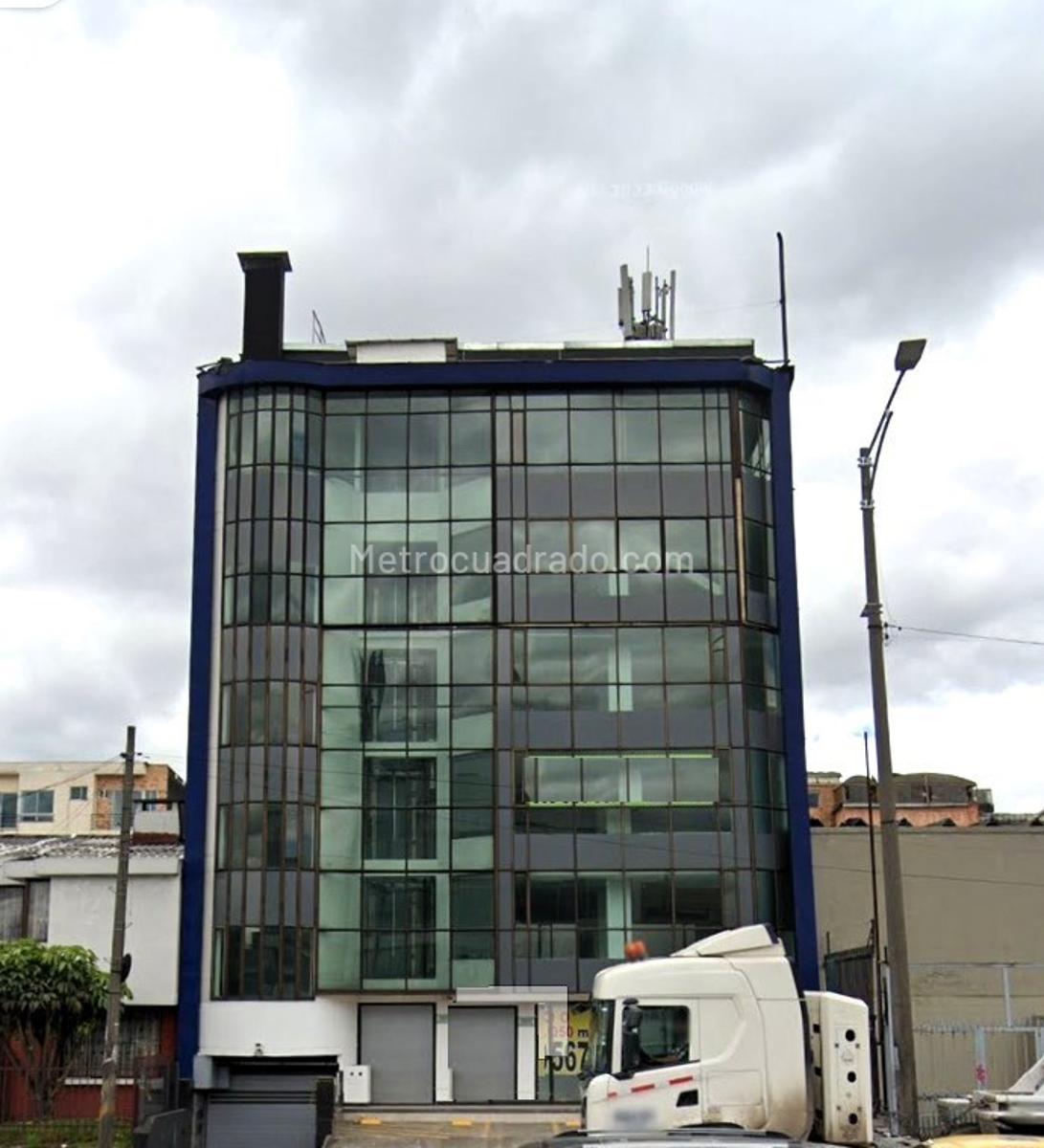 Arriendo de Edificio de Apartamentos en Normandia - Bogotá D.C. - 35-M4678611