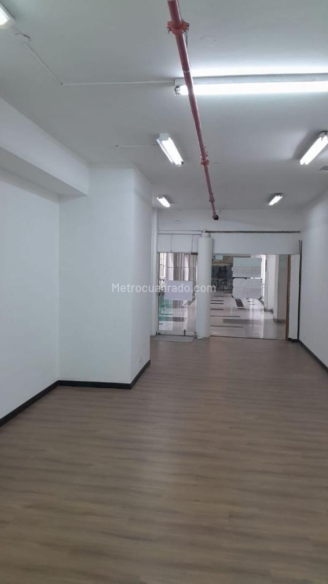 Venta de Local Comercial en Bulevar niza - Bogotá D.C. - 3774-M5766624