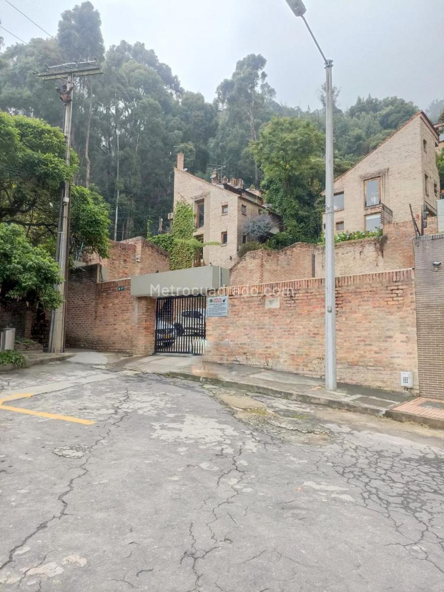 Arriendo de Casa en Chico alto - Bogotá D.C. - 410-M5999401