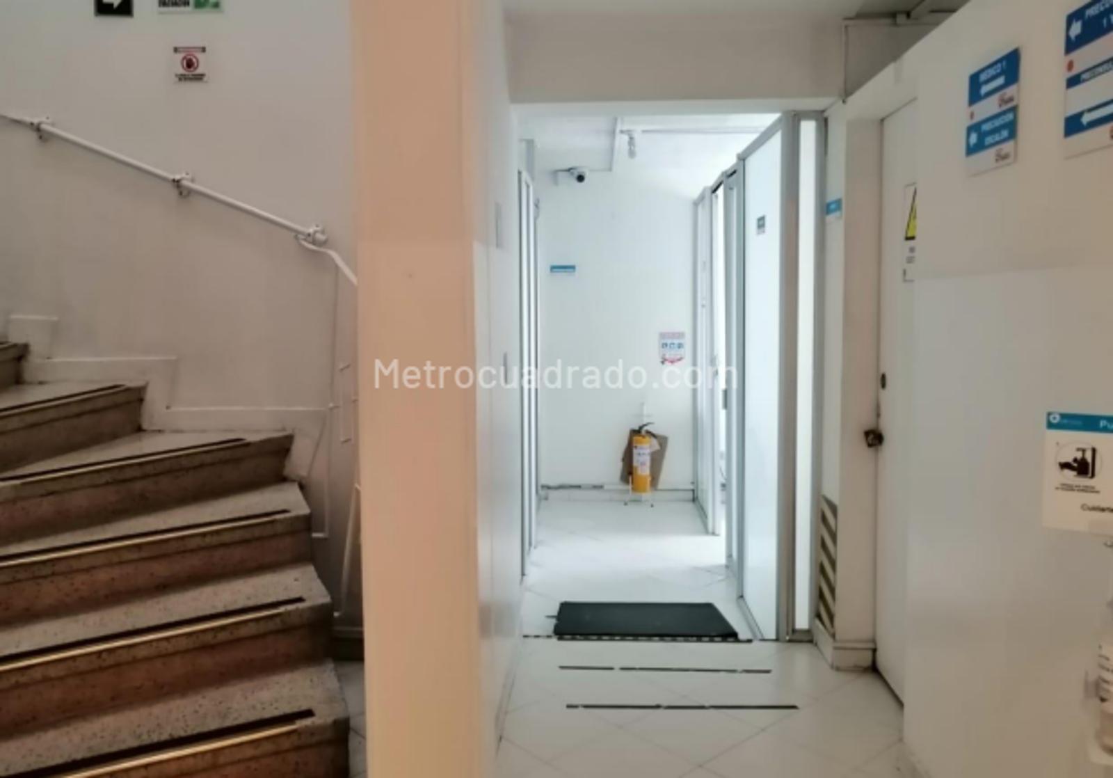 Arriendo de Local Comercial en Castellana - Bogotá D.C. - 412-M3769937