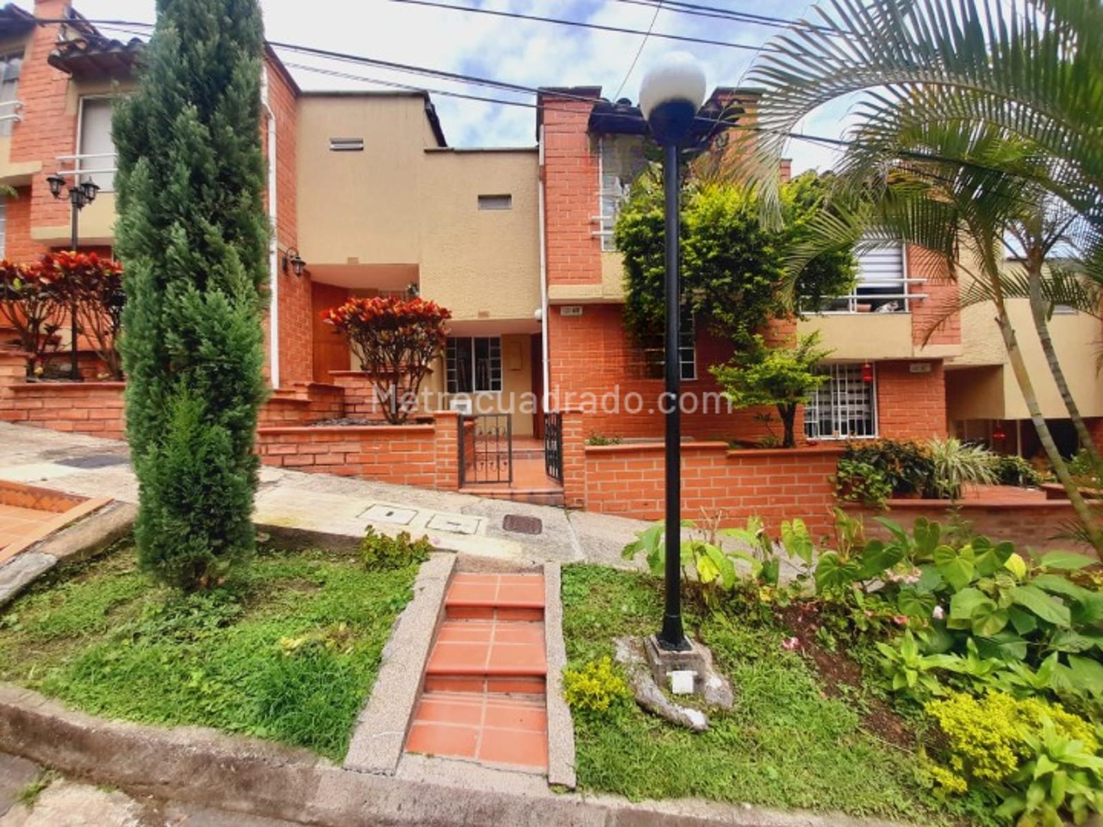 Venta de Casa en Envigado - Envigado - 4229-M4940806
