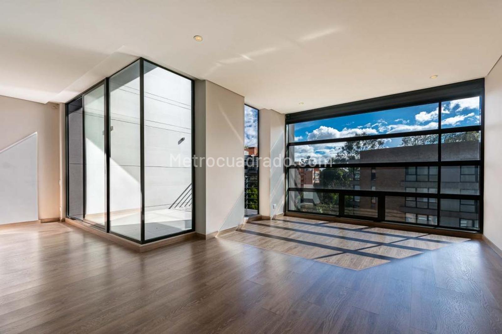 Venta de Apartamento en Los rosales - Bogotá D.C. - 464-2207