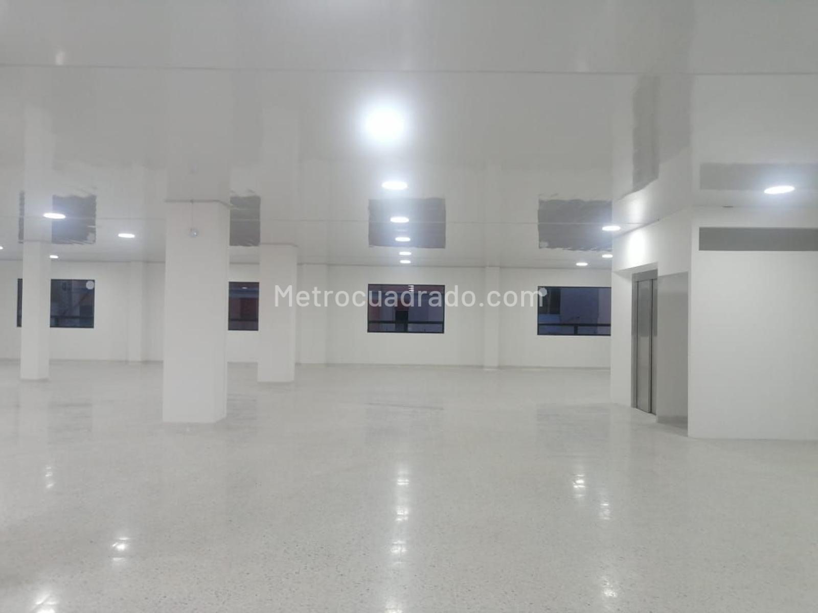 Arriendo de Local Comercial en La castellana - Bogotá D.C. - 4761-M2840490