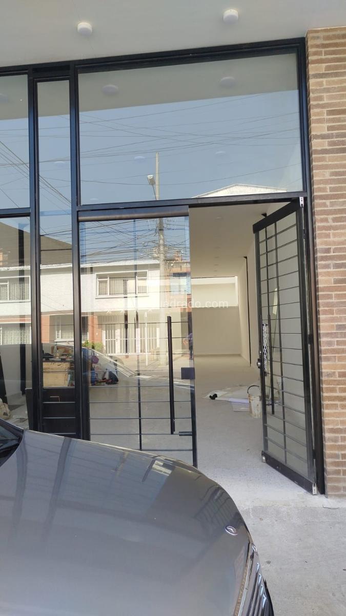 Arriendo de Local Comercial en La castellana - Bogotá D.C. - 4836-M4977881