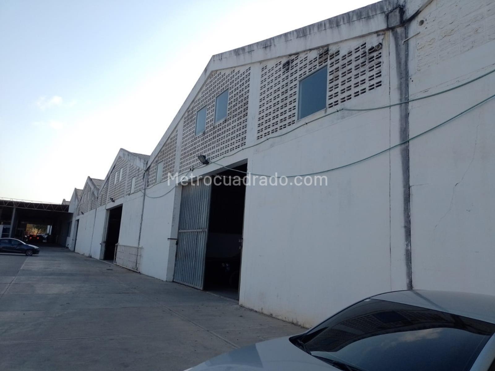 Arriendo de Bodega en Via 40 - Barranquilla - 5410-M5608117