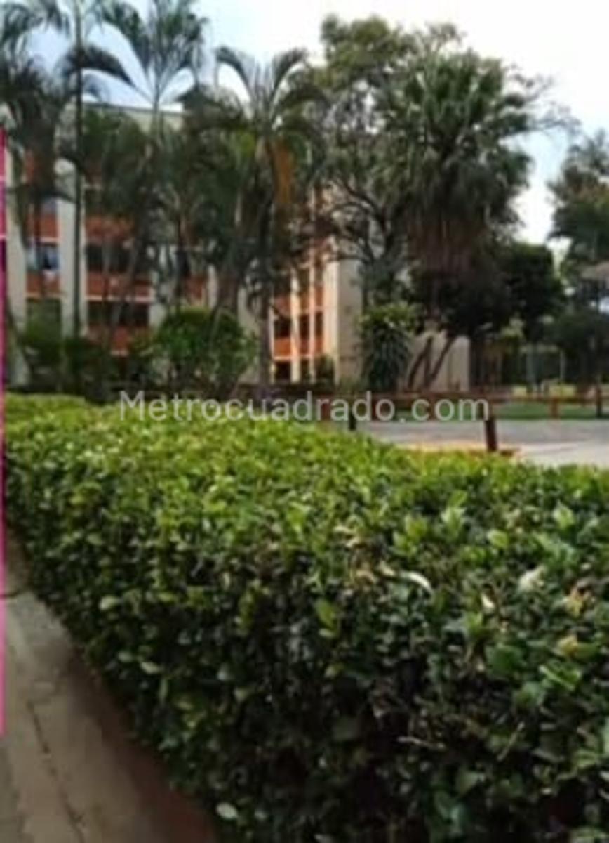 Venta de Apartamento en Base aerea - Cali - 548-M5468533