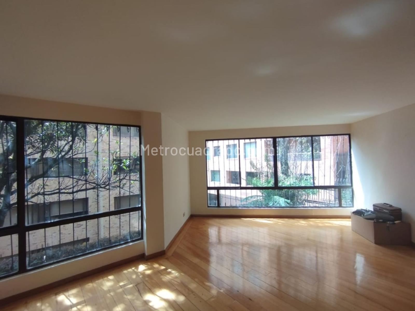 Arriendo de Apartamento en Los rosales - Bogotá D.C. - 73-M5124416
