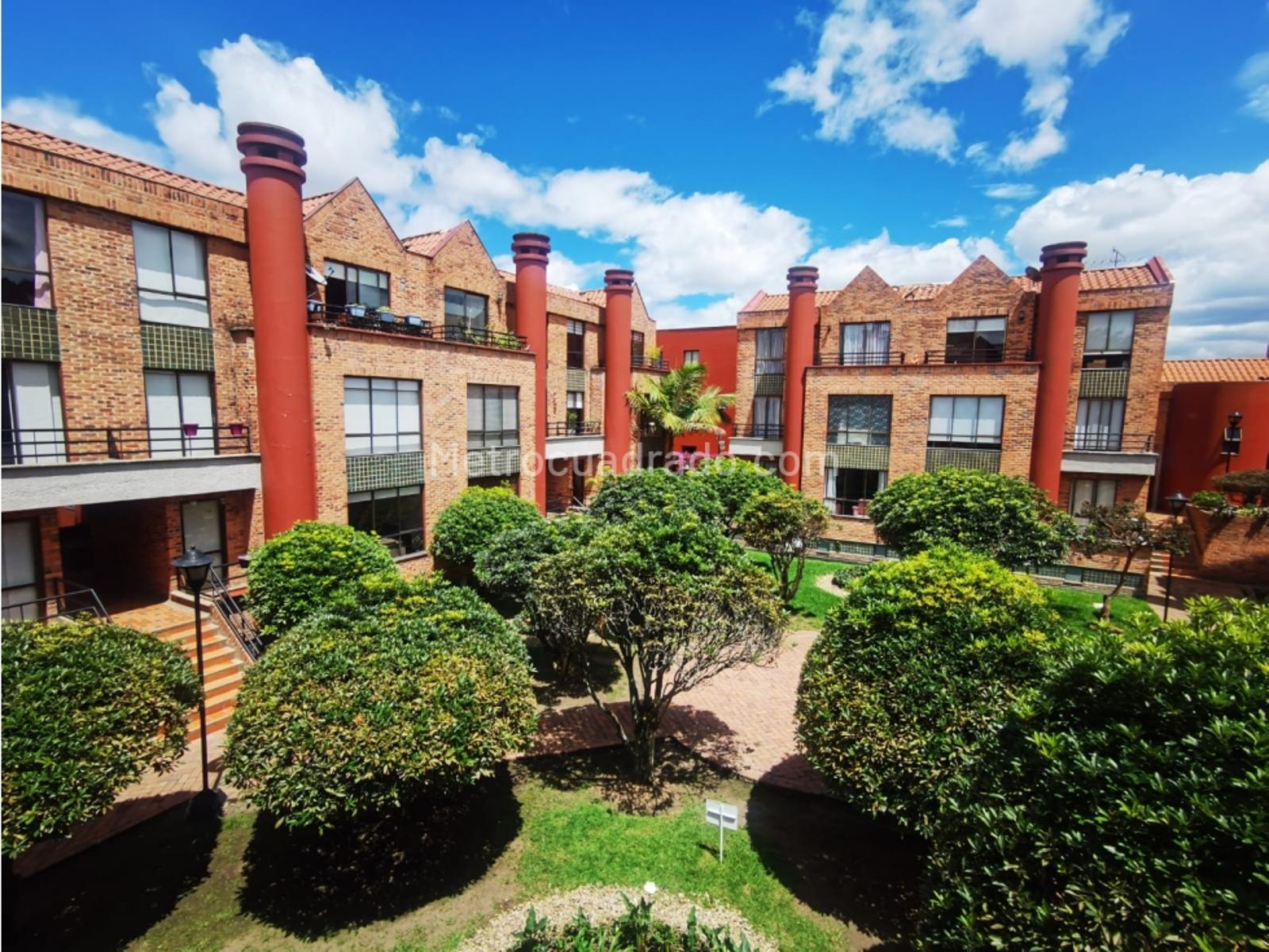 Venta de Casa en Gratamira - Bogotá D.C. - 9914-M4985180