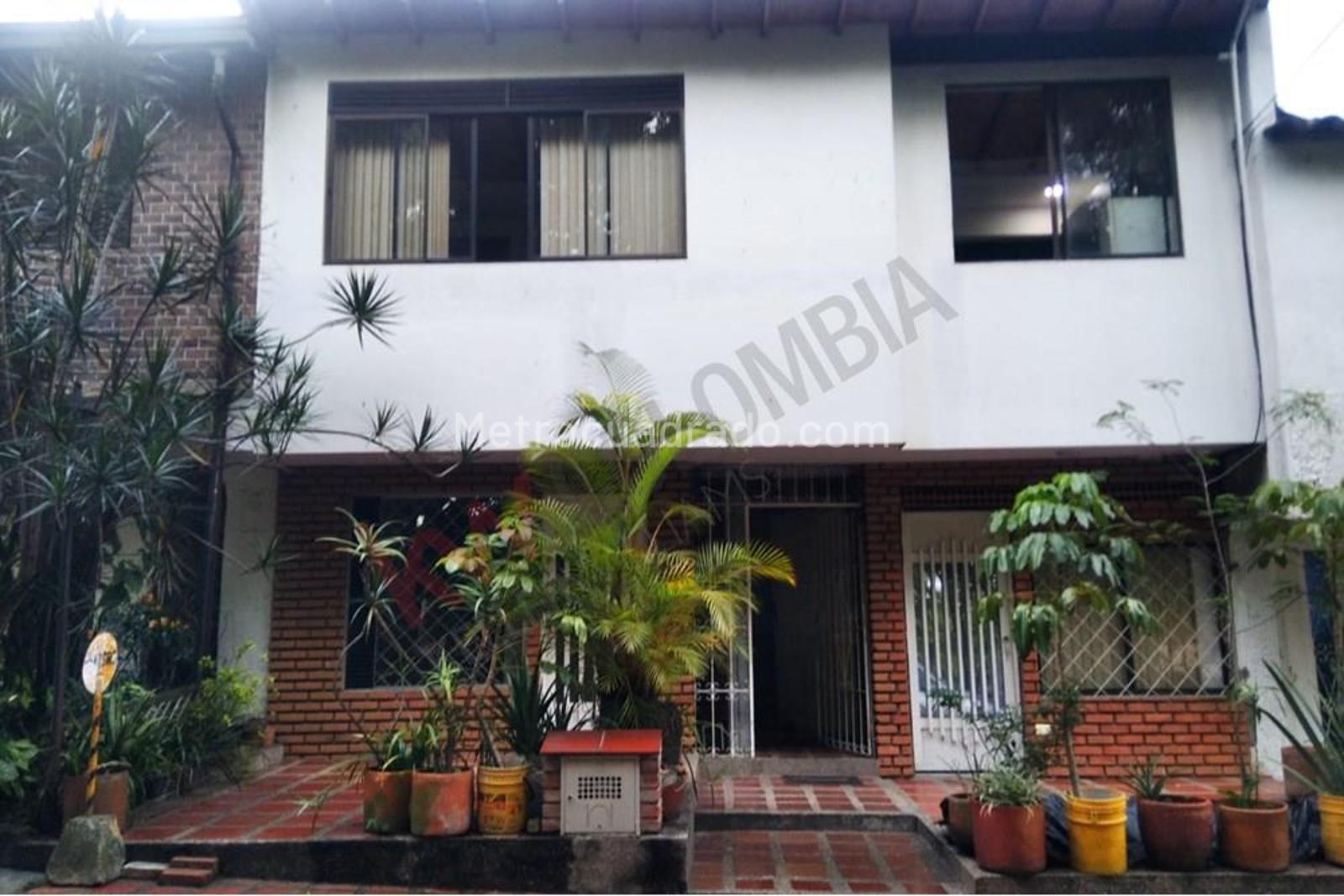 Venta de Casa en Santa monica - Medellín - 9947-M4206673