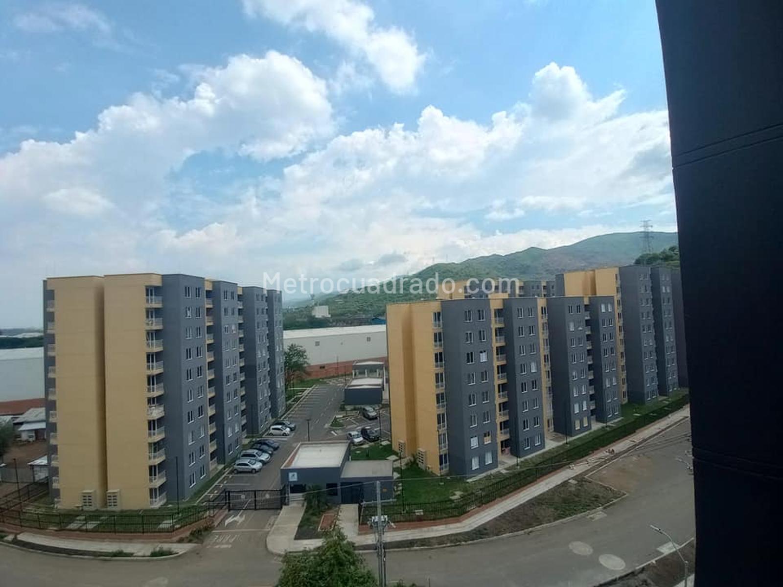 Arriendo de Apartamento en Colinas de norte - Yumbo - 9947-M5618238
